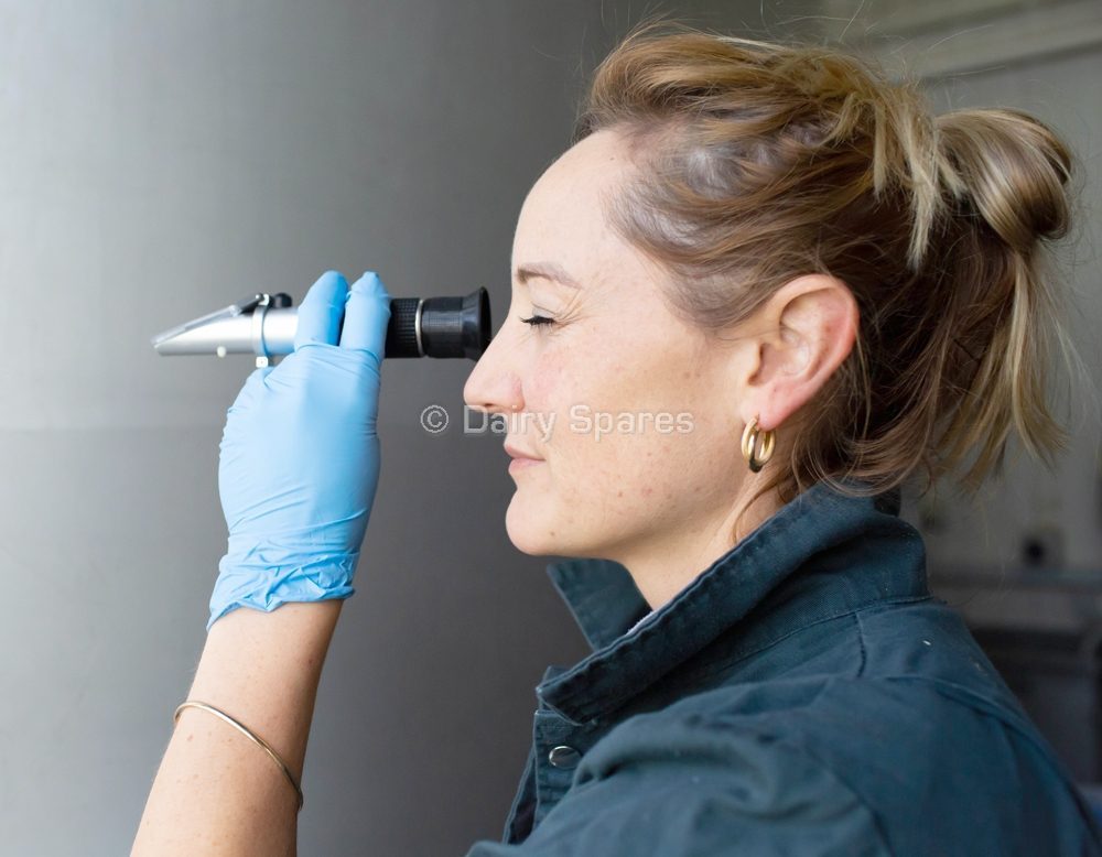 Colostrum Refractometer - Farm & Dairy Spares